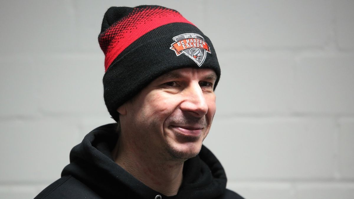Falken-Trainer Jozef Potac: Enttäuscht, aber nicht sauer