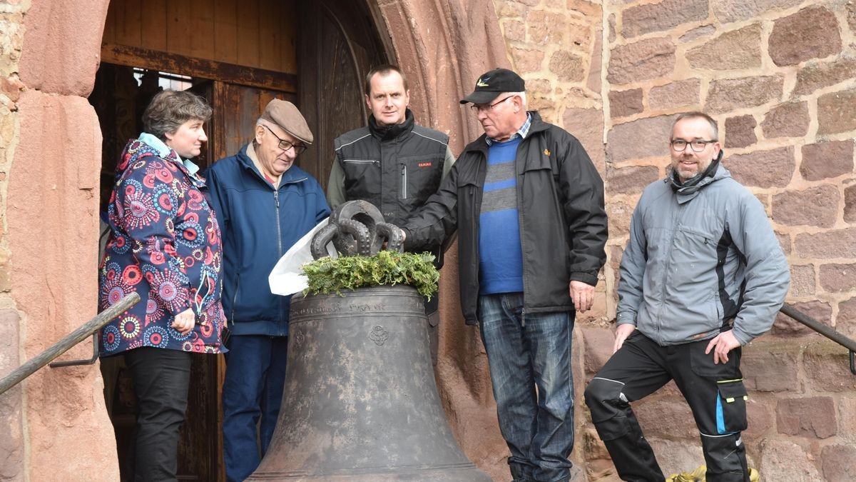 700 Jahre alte Kirchenglocke ist zurück in Bendeleben