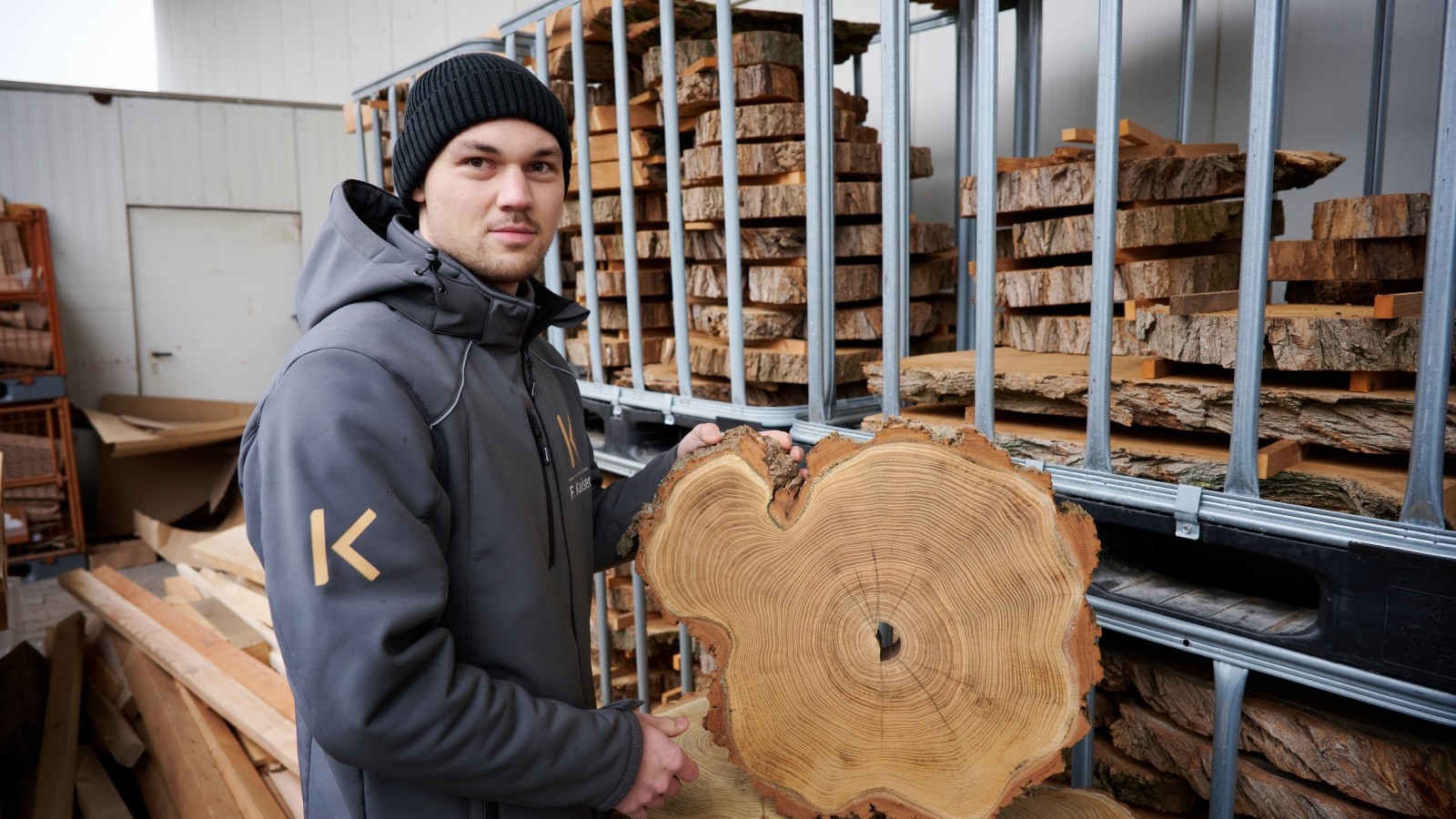 Fynn (25) ist sein eigener Chef: Das ist sein Erfolgsrezept