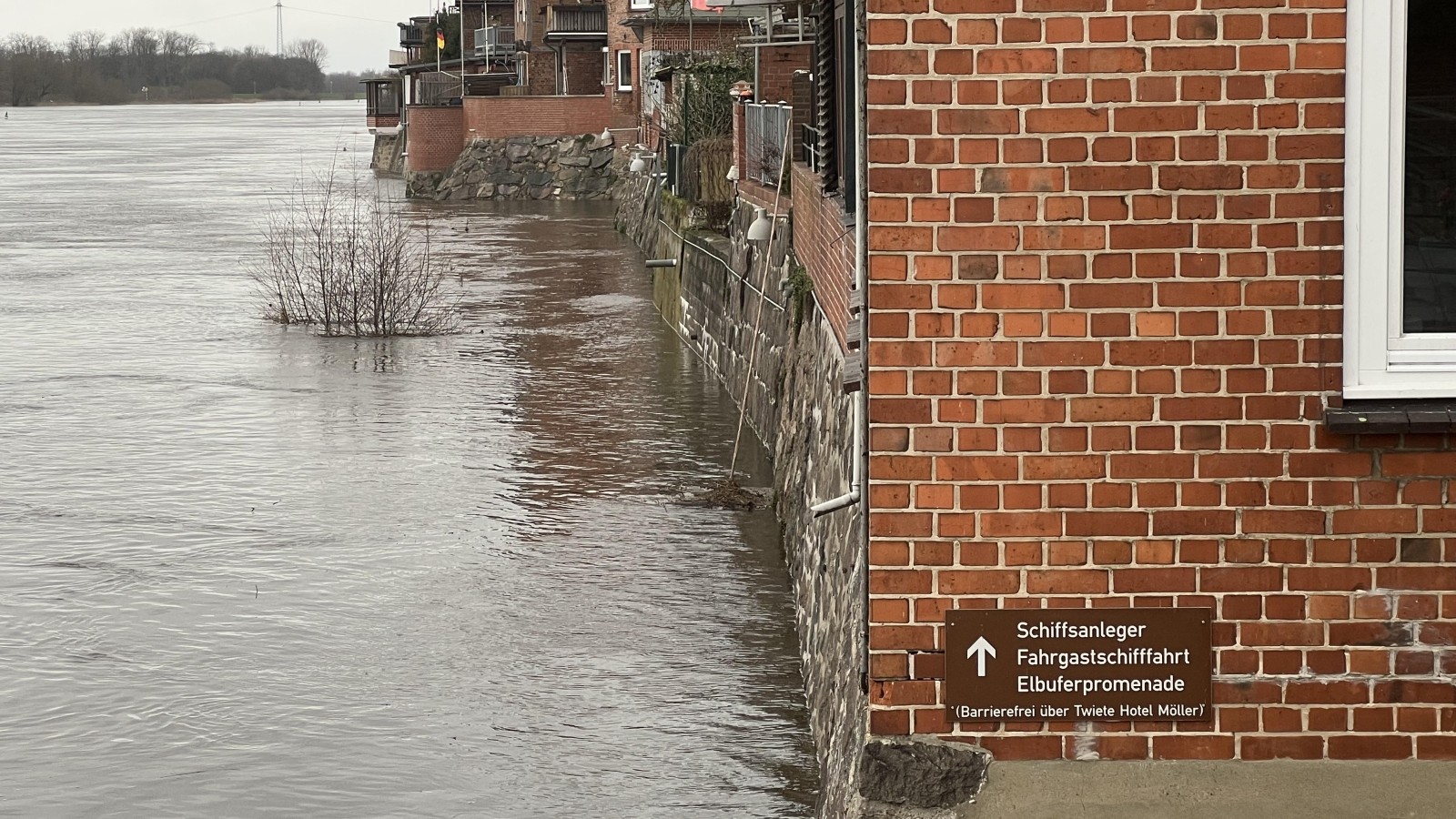Lauenburg: Hochwasser-Lage spitzt sich erneut zu