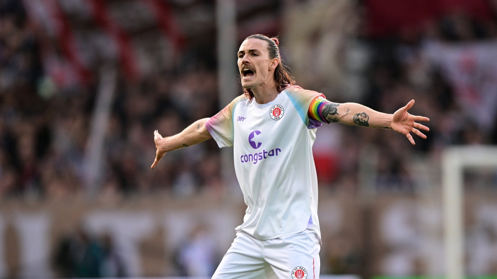 St.-Pauli-Duo an der Spitze der "kicker"-Rangliste. Wo sind die HSV-Profis?