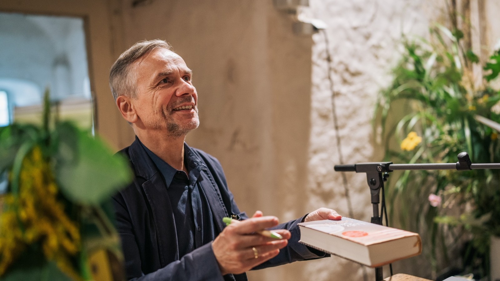 Kulturfreunde aus Gera befürworten Ehrenbürgerschaft für Lutz Seiler