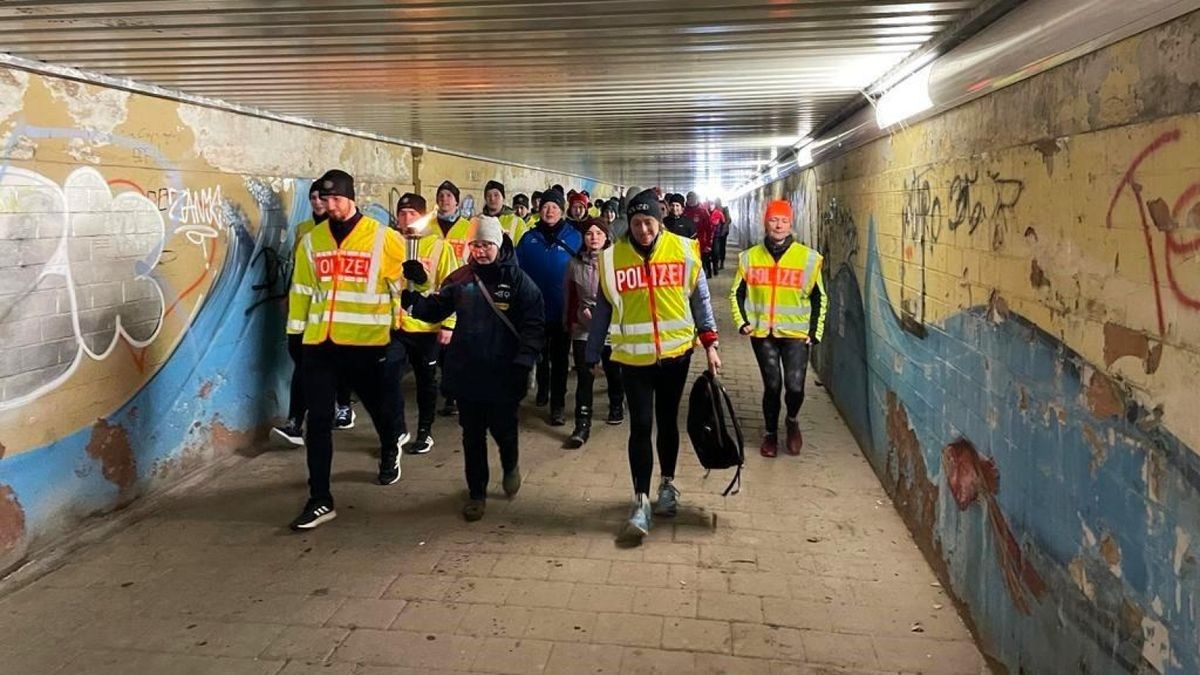 Olympisches Feuer entzündet: Weimar kann auch Wintersport