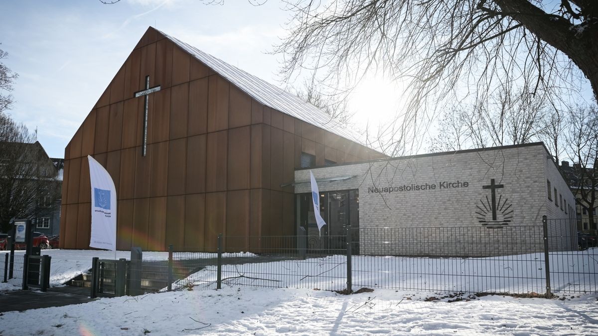 Neue Kirche in Essen-Rüttenscheid offiziell eröffnet
