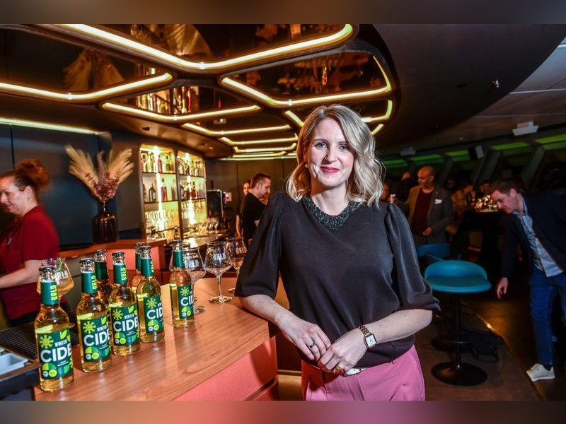 „Sphere“ – Bar im Fernsehturm erstrahlt in neuem Glanz