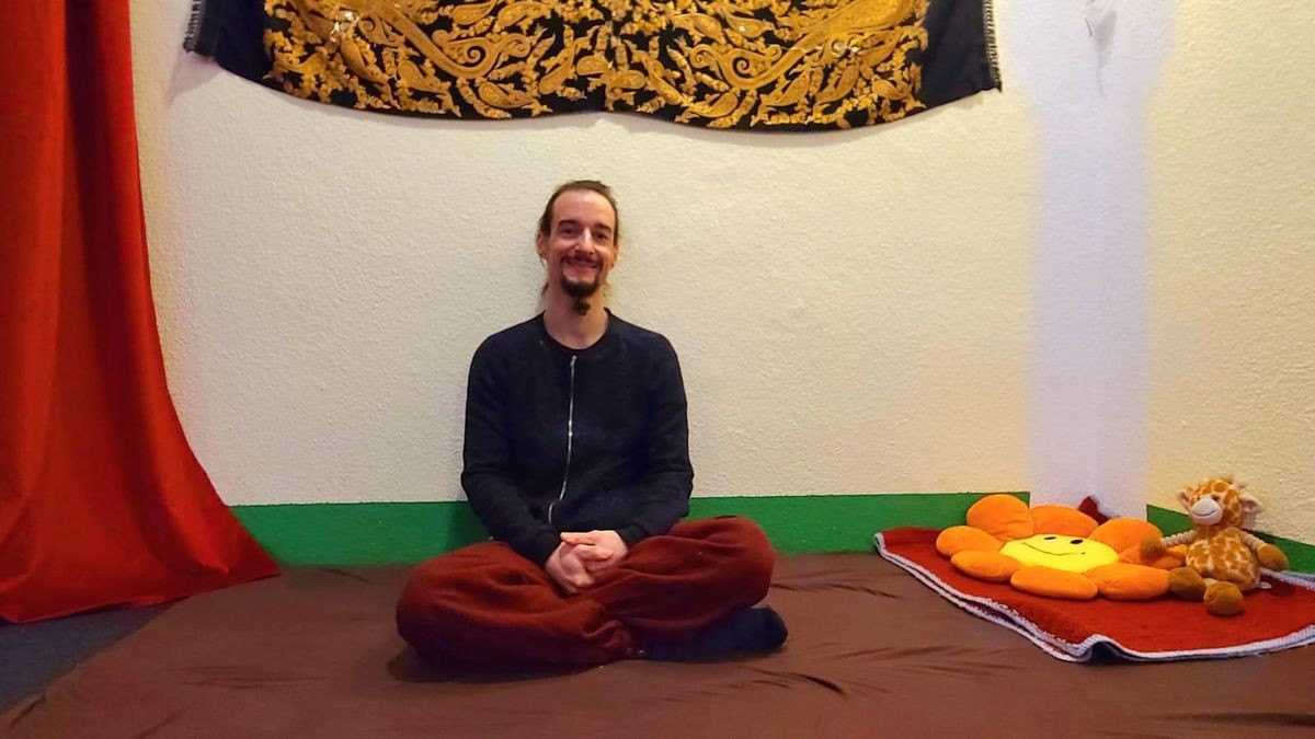 Sex-Coach veranstaltet Kuschelpartys in Jena: „Hindernisse überwinden“