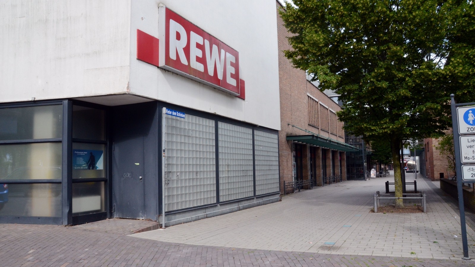 Zukunft Rhein-Center? Stadt Emmerich will erst Ratsbeschluss