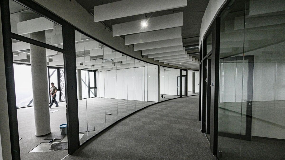 Fast fertig: So sieht es jetzt im Schöneberger Gasometer aus