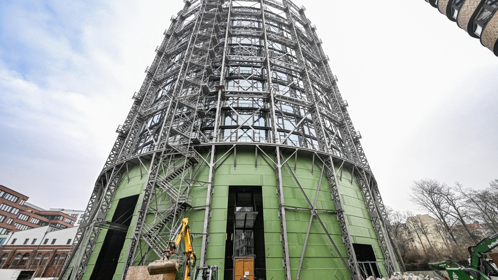 Fast fertig: So sieht es jetzt im Schöneberger Gasometer aus