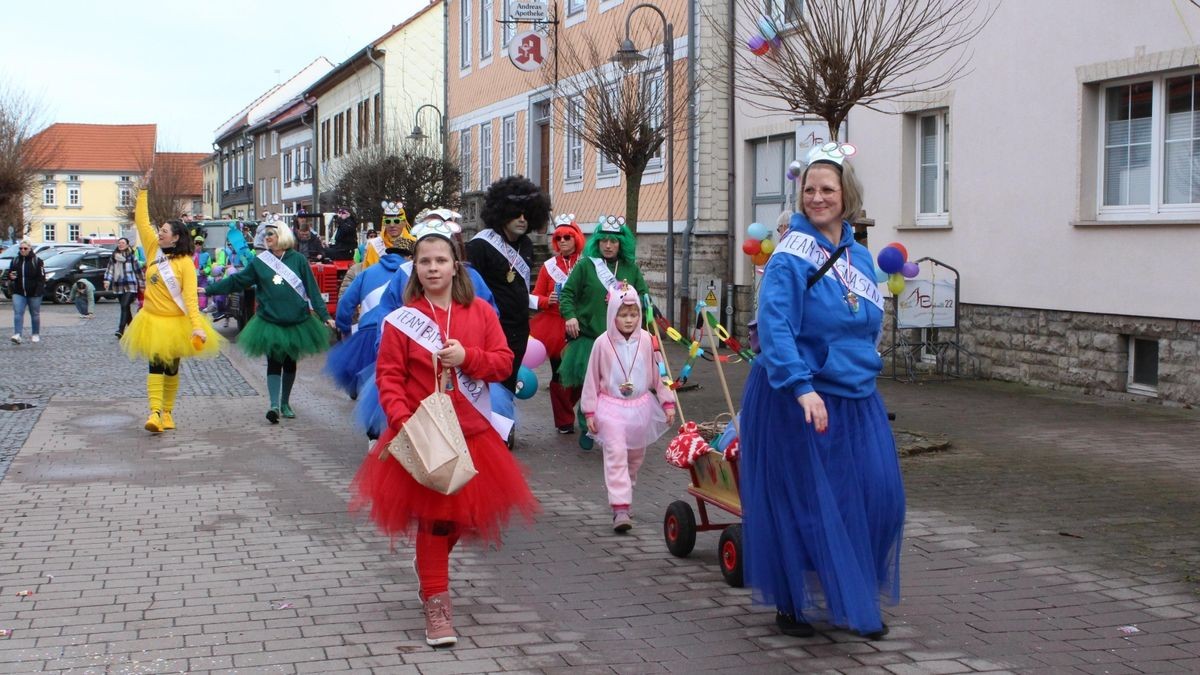 Die Fotos: So närrisch ging es in Großengottern beim Umzug zu
