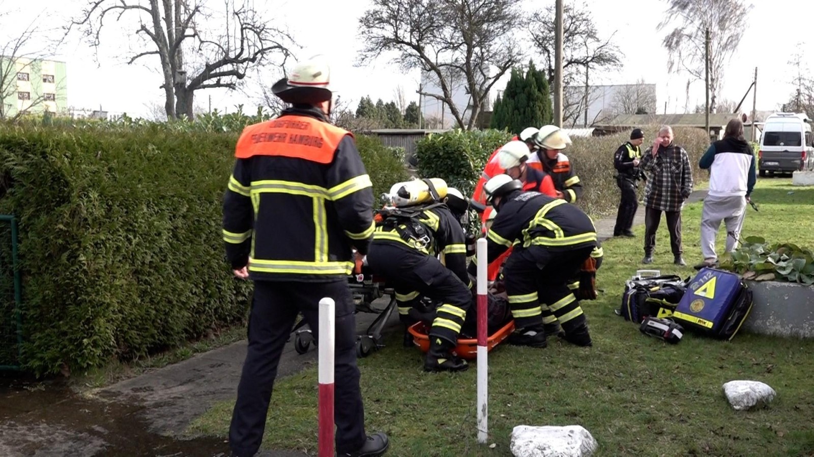 Feuerwehr Hamburg: Mann stirbt bei Brand in Kleingartenverein