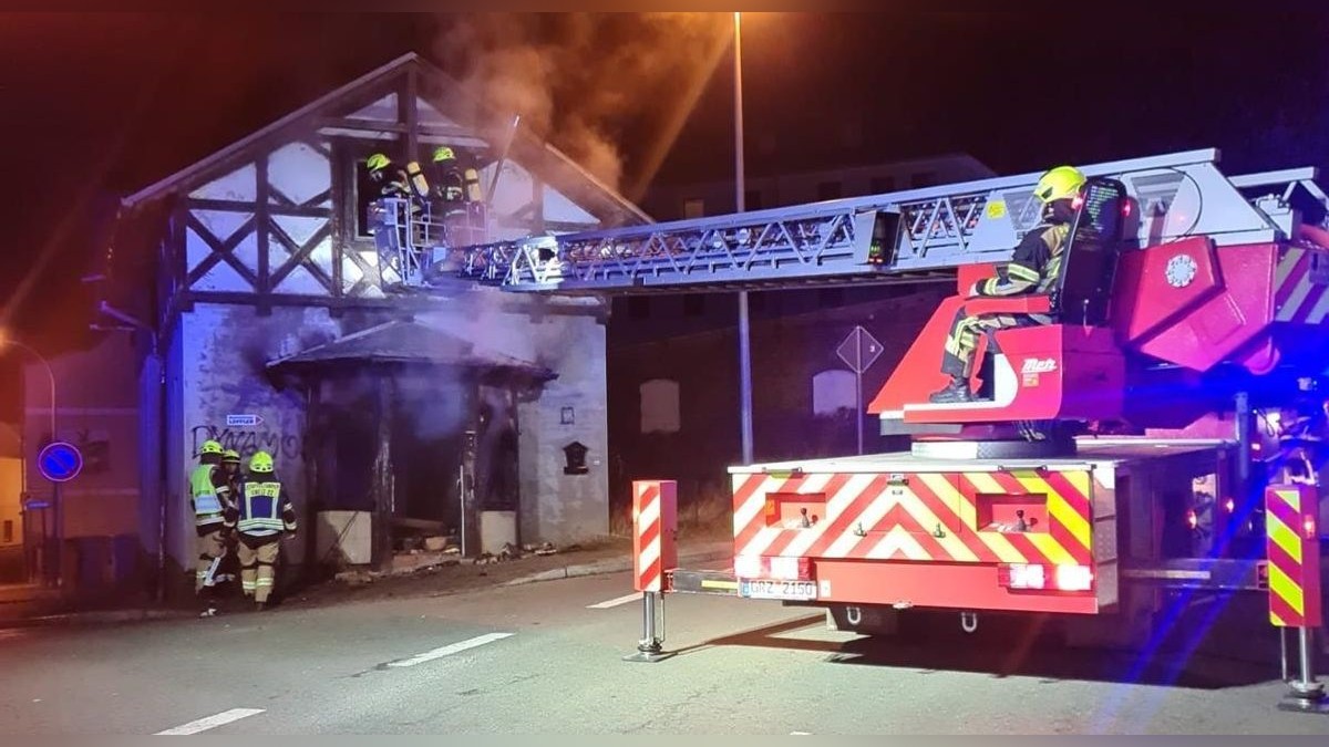 Zweiter Brand in zwei Tagen: Erneut lodern Flammen in Greiz