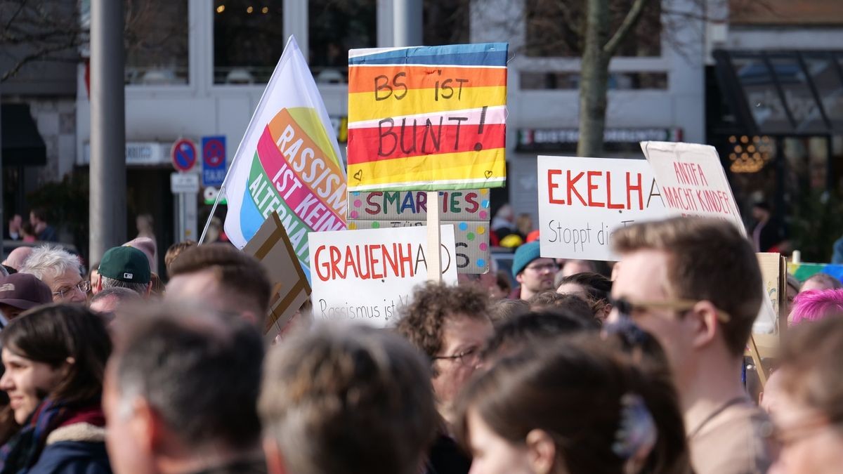 Braunschweig: 2000 gingen „gegen rechts“ auf die Straße
