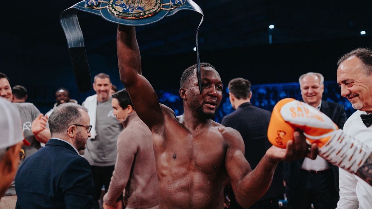 Sport in Oberhausen: Spielberichte und Nachrichten zu den Vereinen