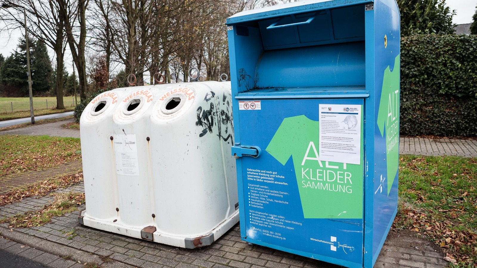 Container: So macht die Stadt Duisburg Geld mit Altkleidern