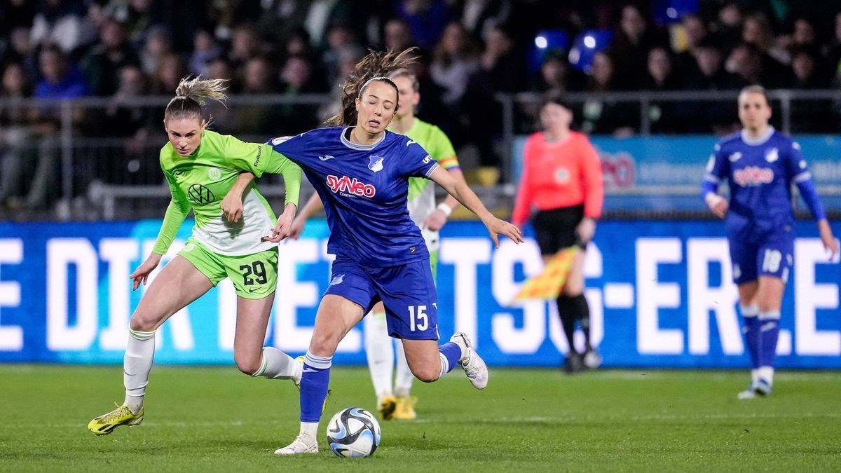 Jule Brand: So gab Horst Hrubesch mir wieder Selbstvertrauen