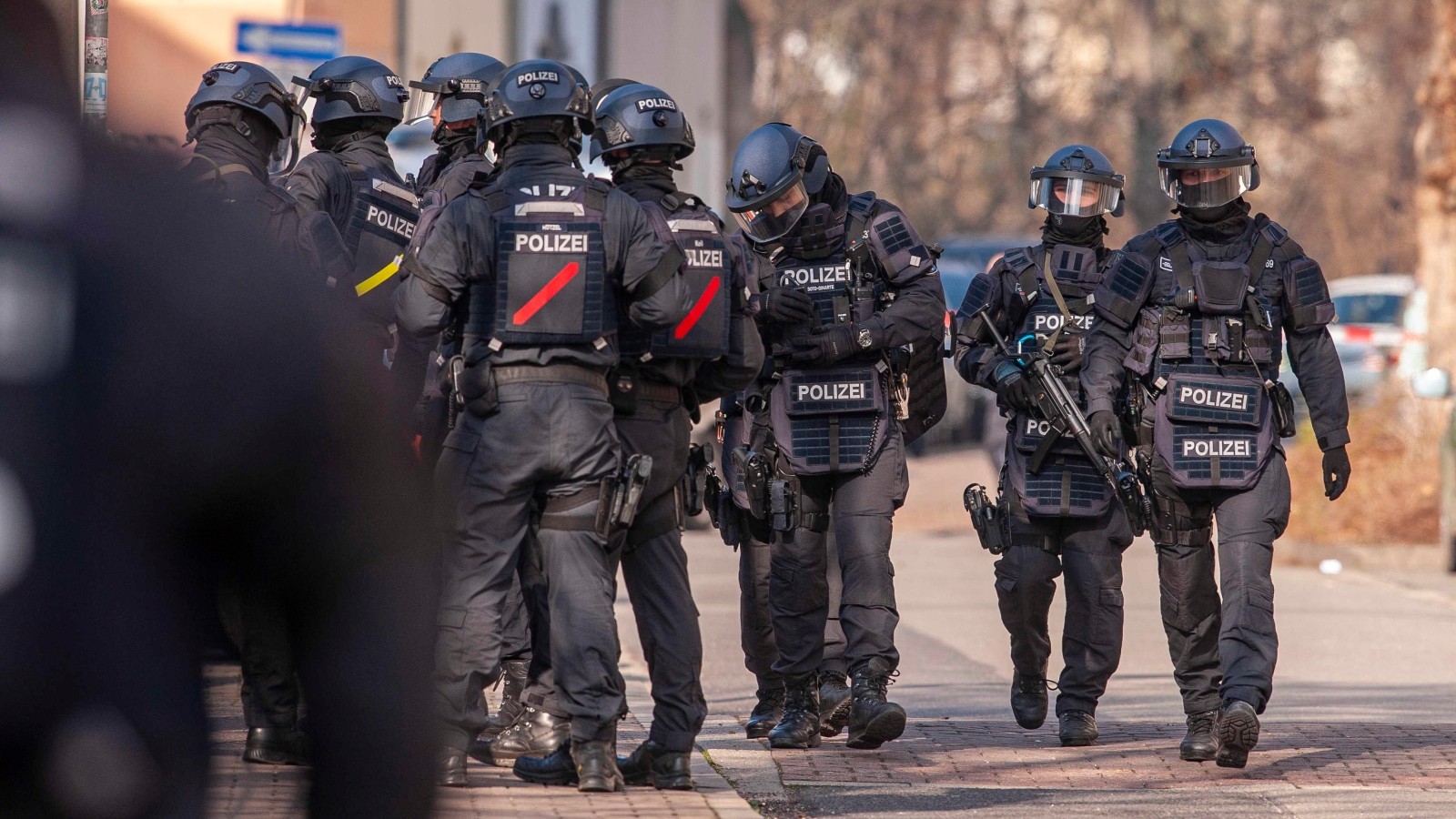 Polizei geht bei Evakuierung von Erfurter Schule auf Nummer sicher
