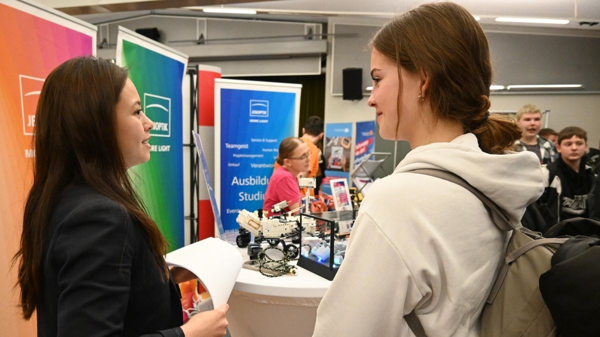 Die Jobmesse in der Stadthalle in Eisenberg in Bildern
