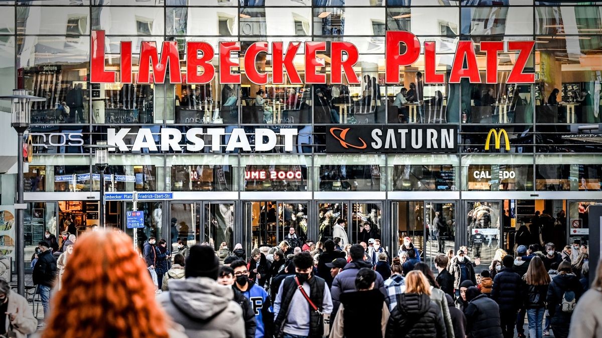 Im Limbecker Platz in Essen gibt`s am Montag Ausbildungsstellen