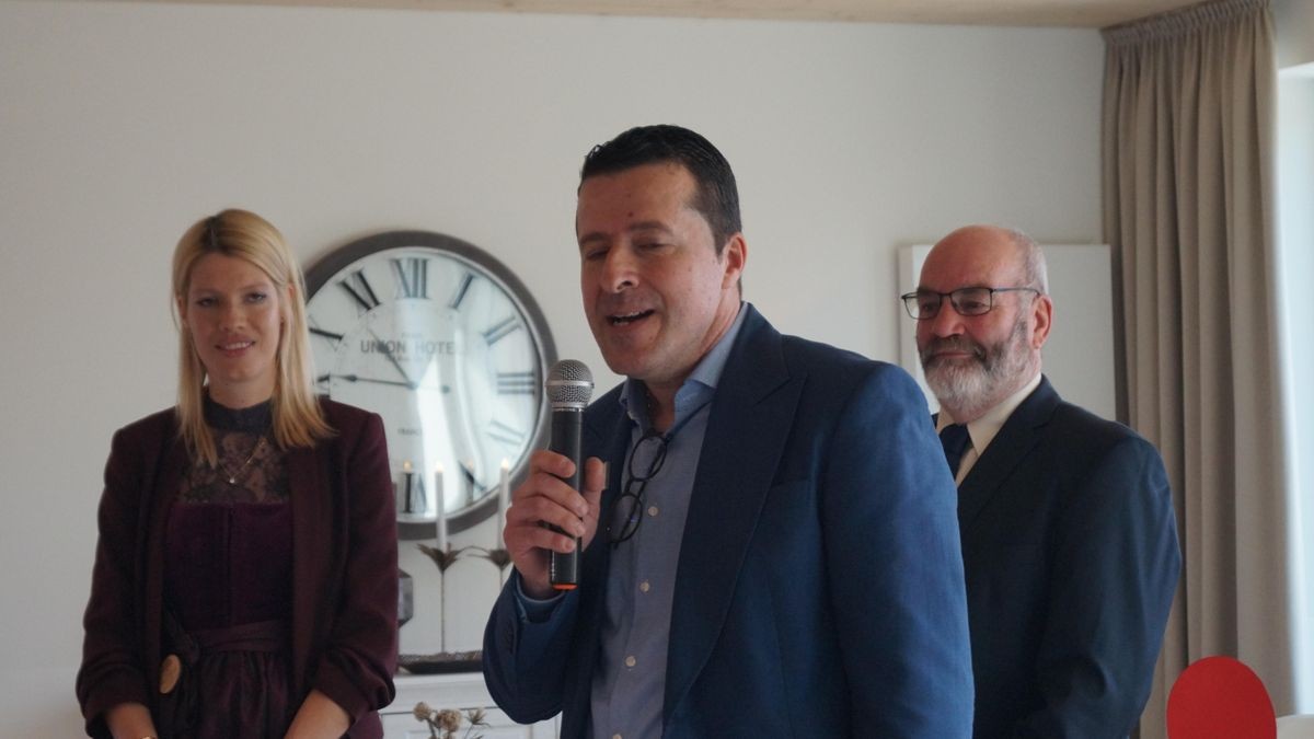 Altwerden im Landhaus auf dem Lande im Kreis Greiz