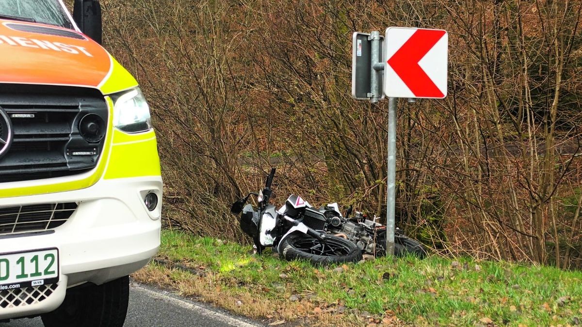 Nach Unfall: L719 voll gesperrt für Rettungshubschrauber
