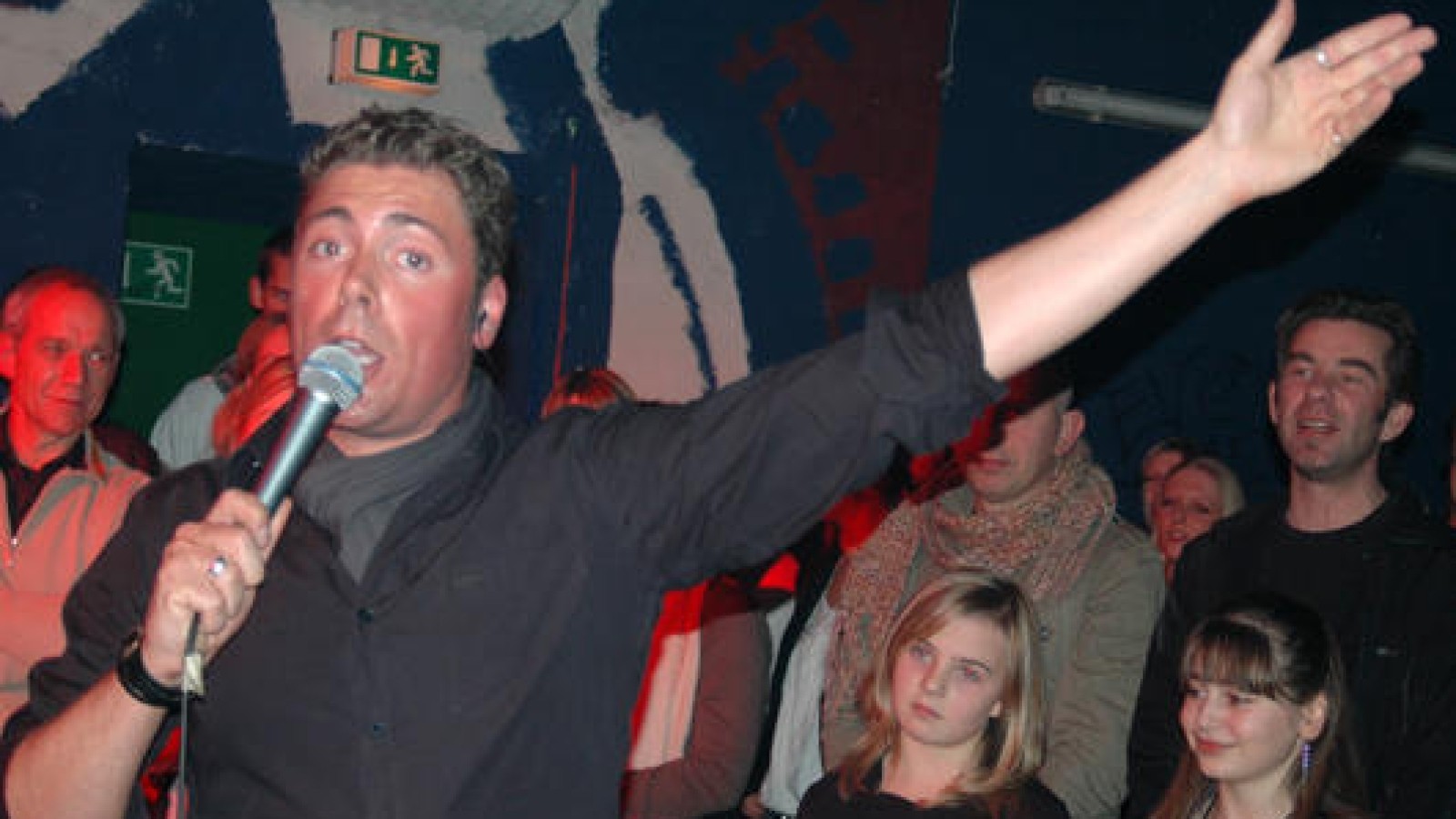 Mario Nowack singt wie "Robbie"