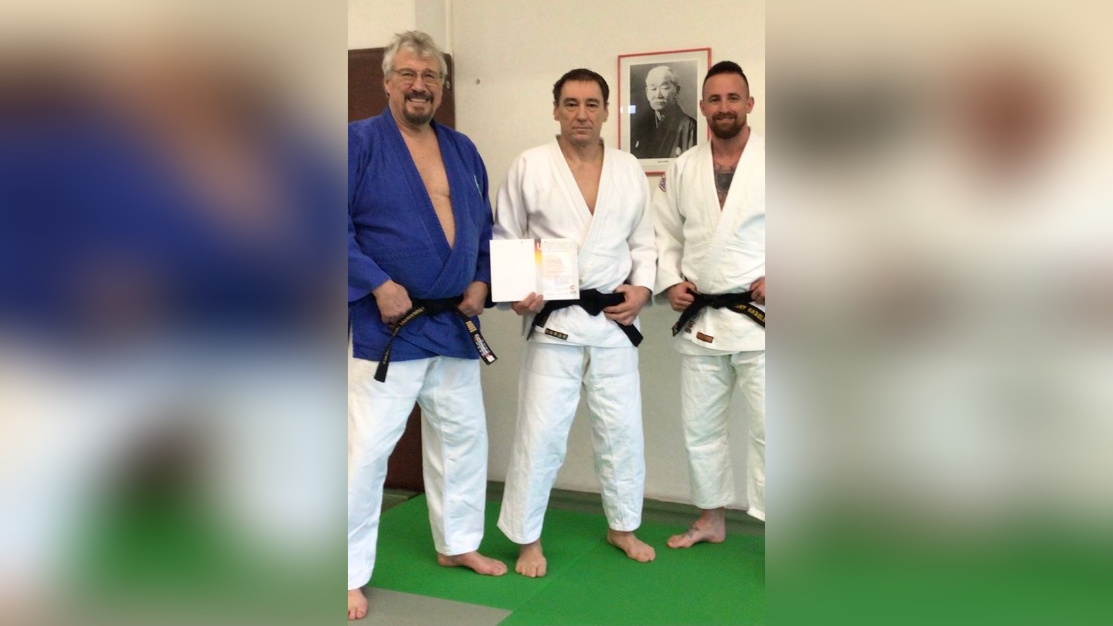 VfL-Judoka Andrej Haak besteht Prüfung zum 1. Dan