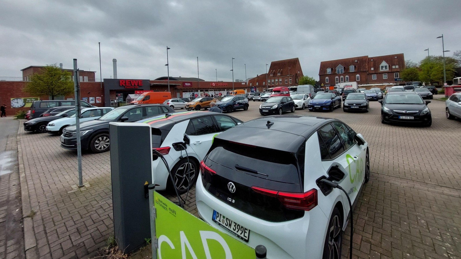 Parken Pinneberg: Großer Parkplatz-Check - So teuer sind die Städte im Vergleich