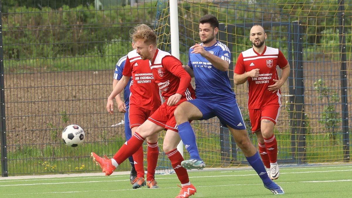 MTV Dettum erobert mit 4:3-Sieg gegen Destedt die Spitze