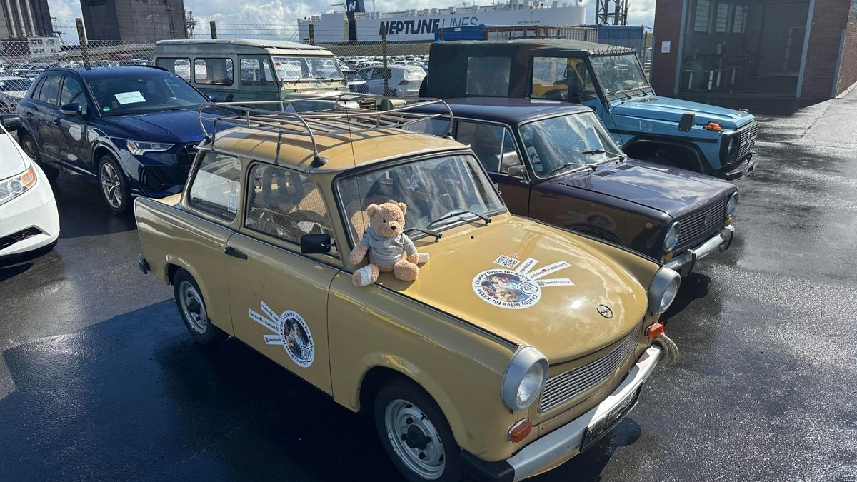 Berliner durchquert die USA mit Trabi – der Grund berührt