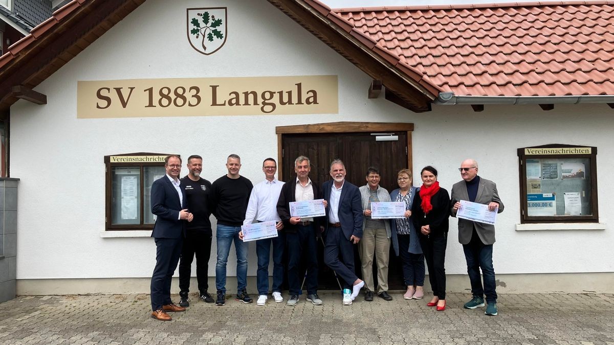 Was haben Fußball-Tore in einem Dorf bei Mühlhausen mit dem Angebot an ...