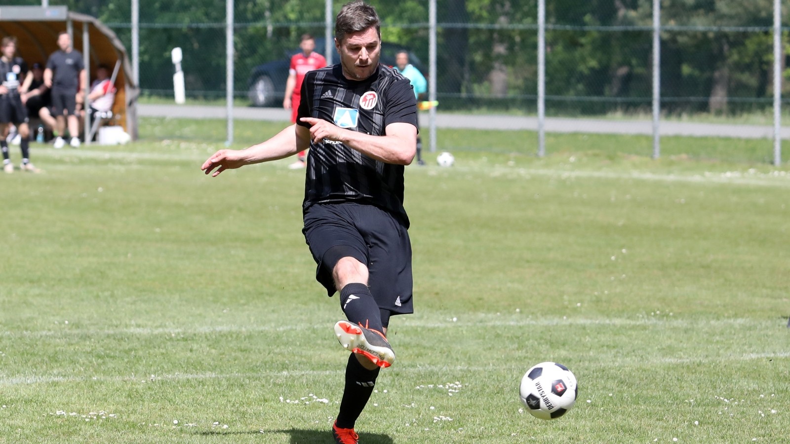 Lauingen Bornum verspielt Führung in Überzahl