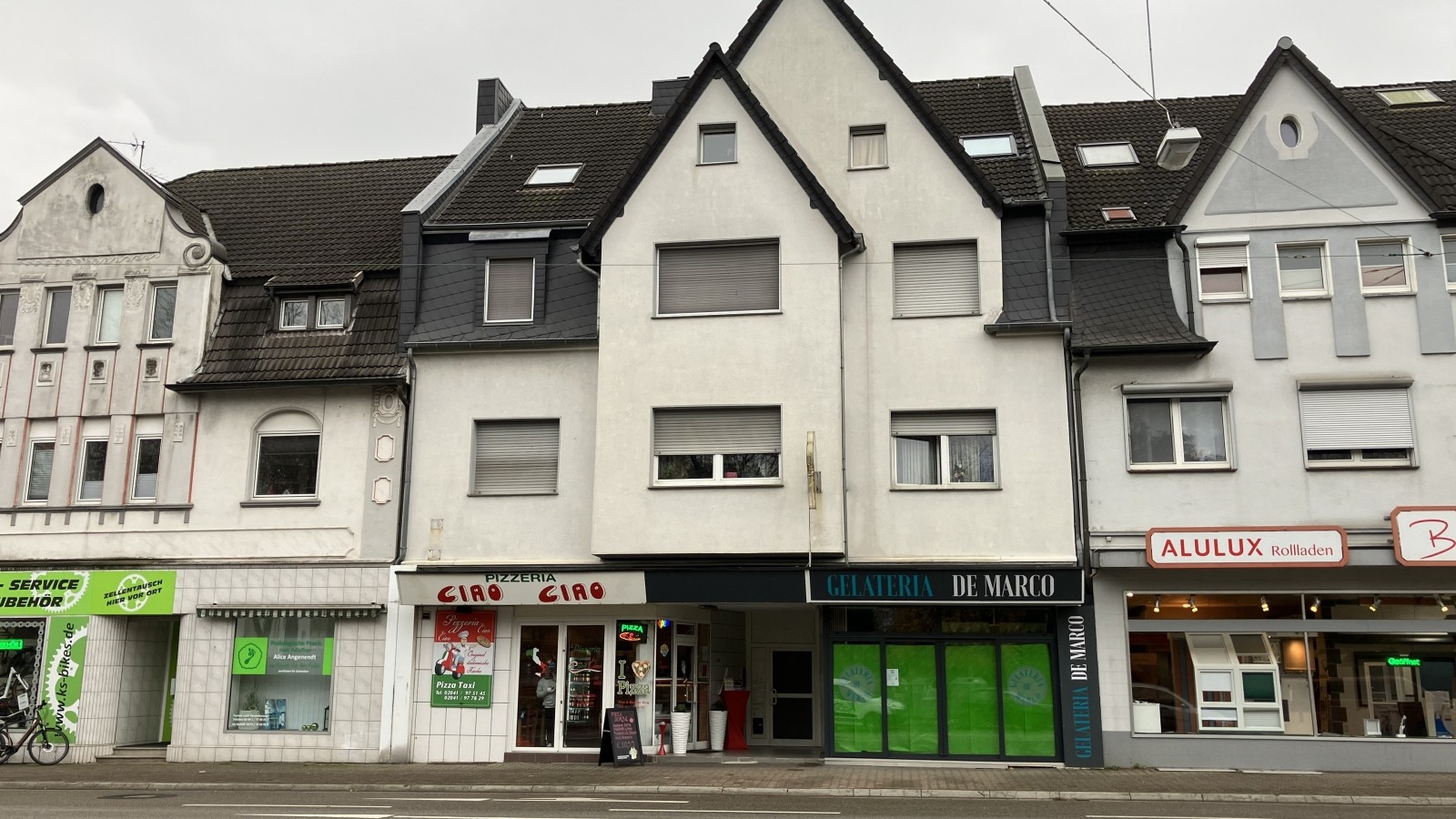 Pizzeria-Chef überfallen: Frau rief in Todesangst um Hilfe