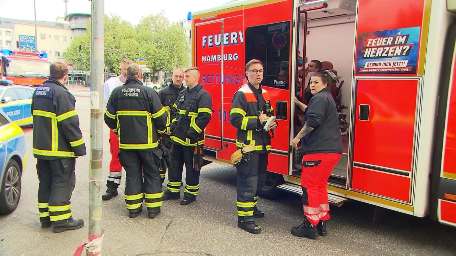 Polizei Hamburg: Streit zwischen Männern auf der Reeperbahn endet blutig
