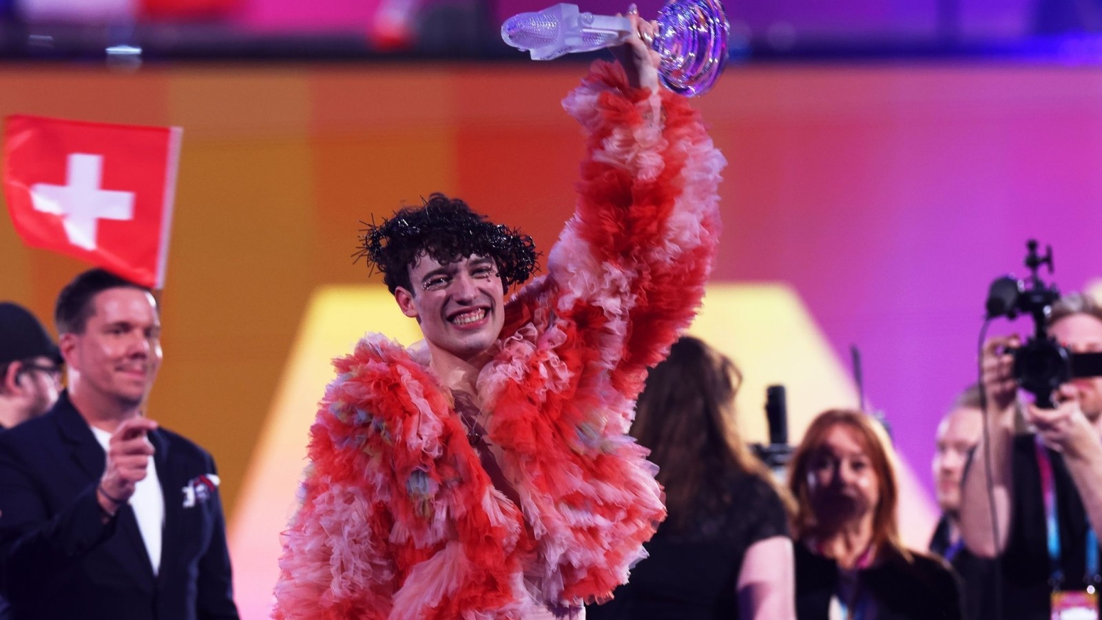 ESC 2024: Große Show, viel Politik und ein bisschen Musik – So war der ...