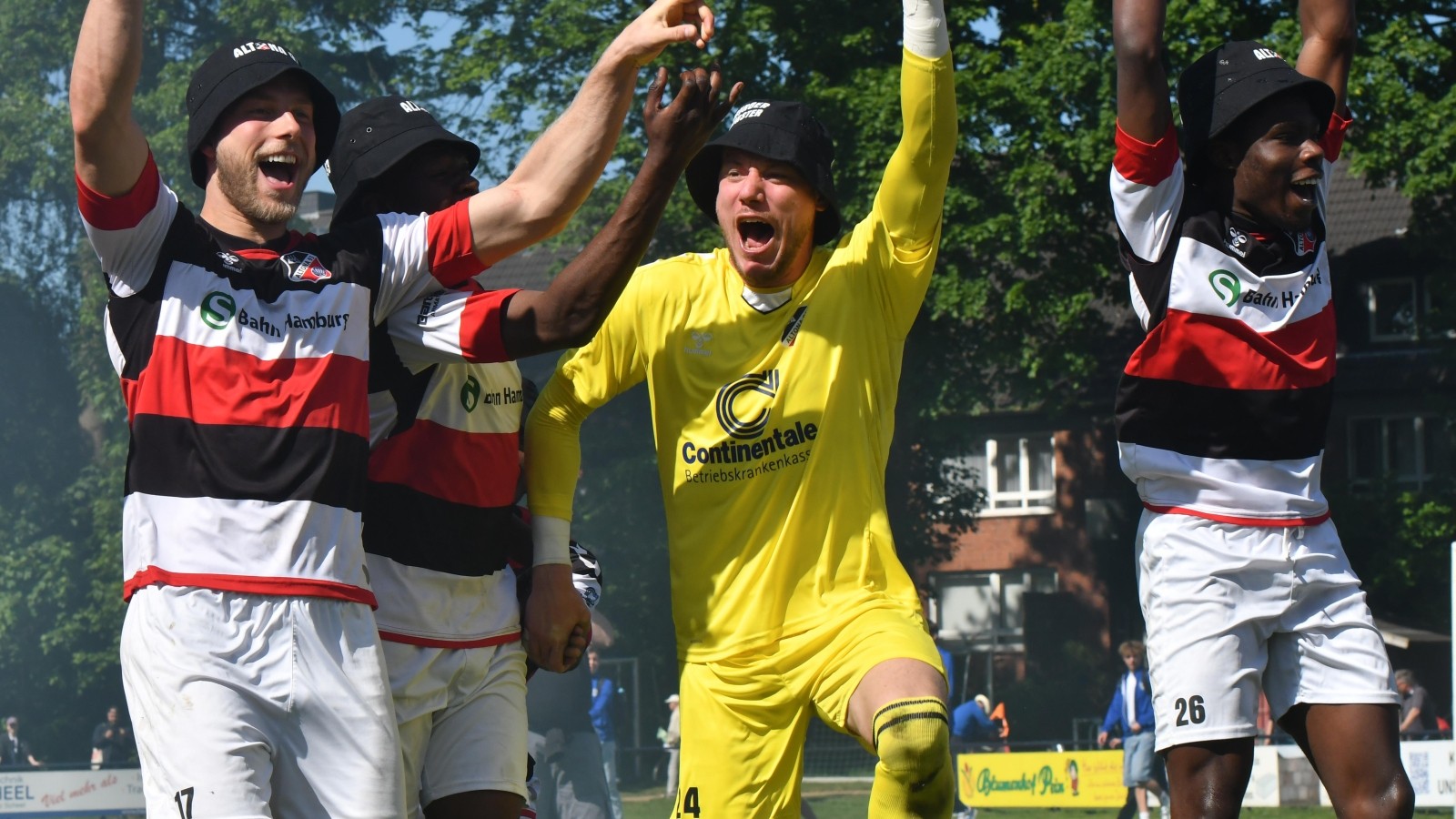 Fußball in Hamburg: Altona 93 ist neuer Meister der Oberliga-Meister