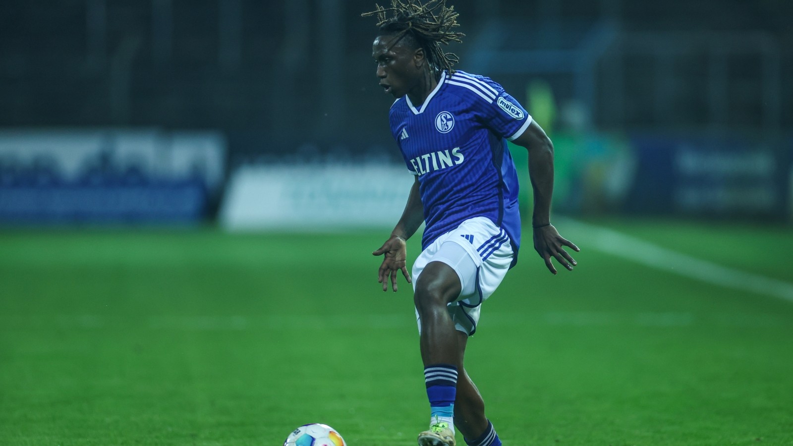 Emmanuel Gyamfi: Das ist Schalkes schneller neuer Profi