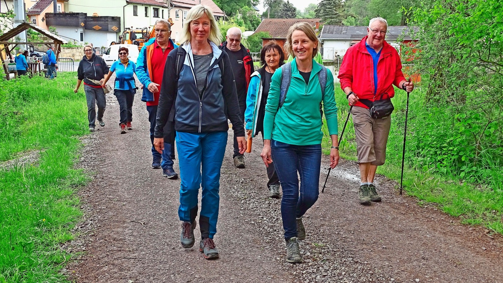 Auf Schusters Rappen rund um einen Ort im Ilm-Kreis