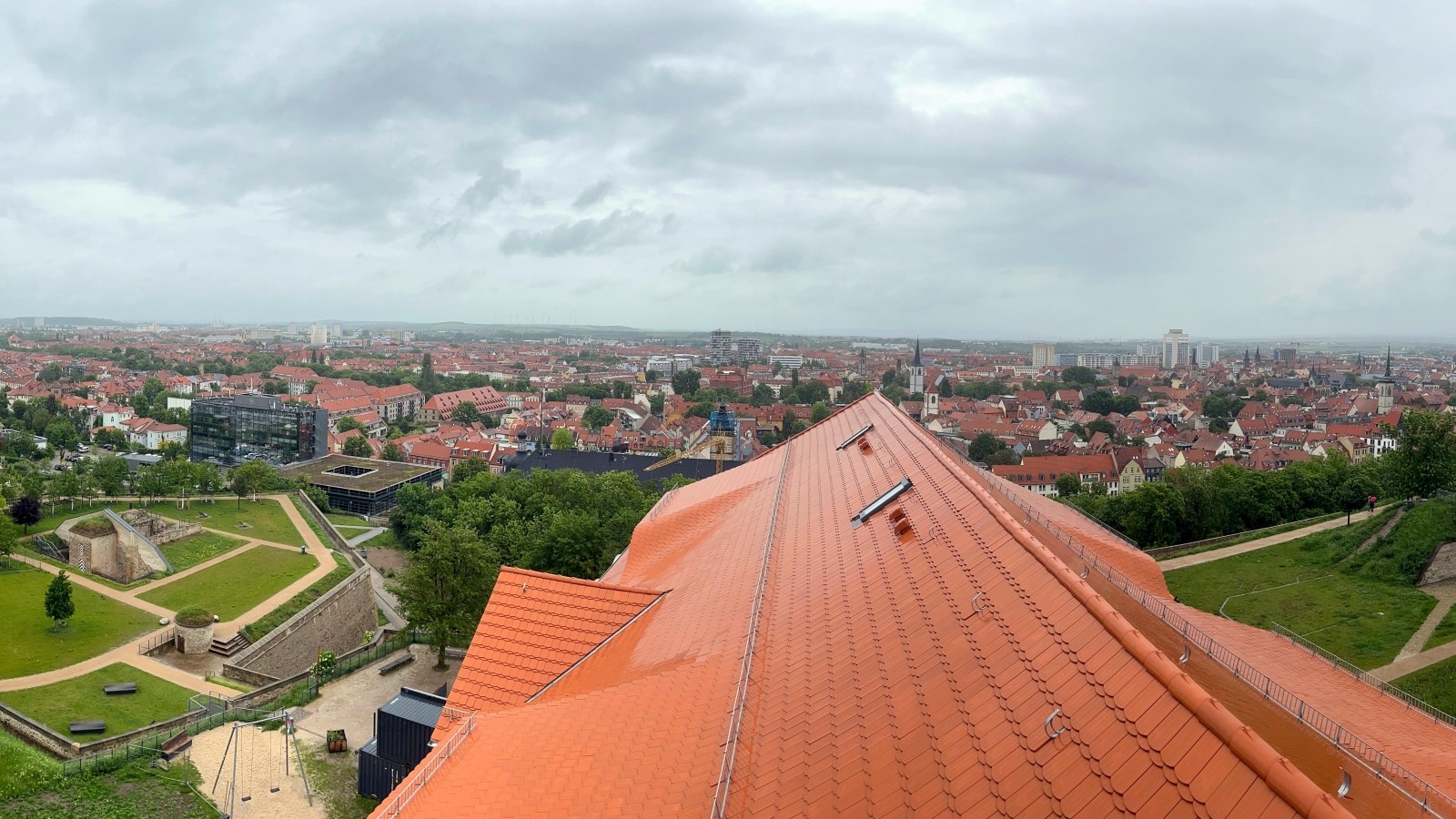Baustelle auf dem Erfurter Petersberg: Was hinter den dicken Mauern der Defensionskaserne ...