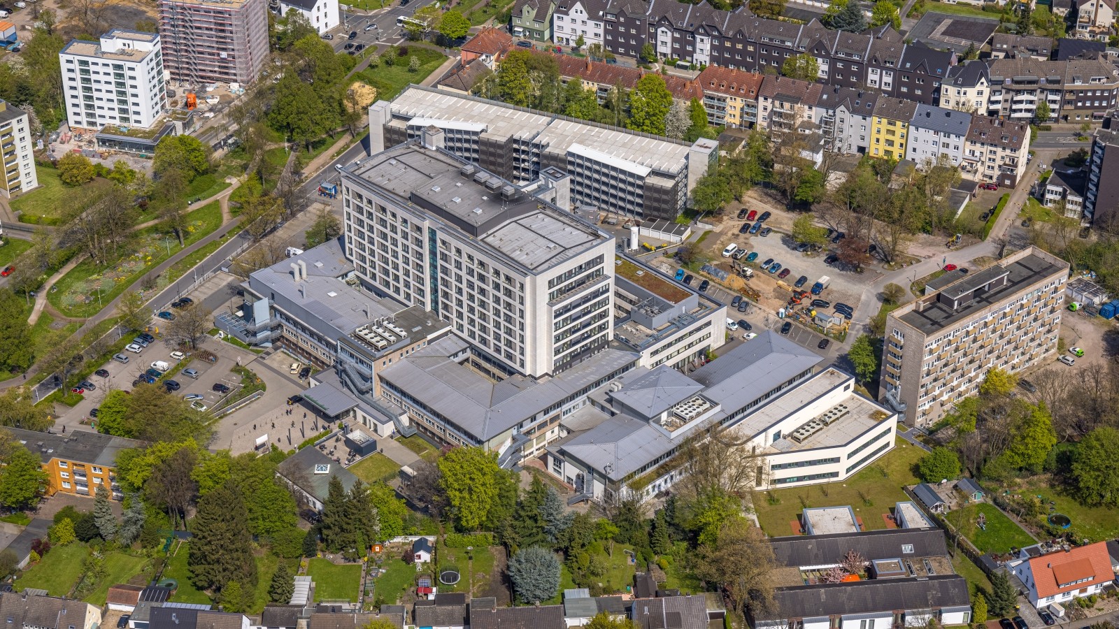 Straße am Marienhospital in Herne zwei Tage voll gesperrt