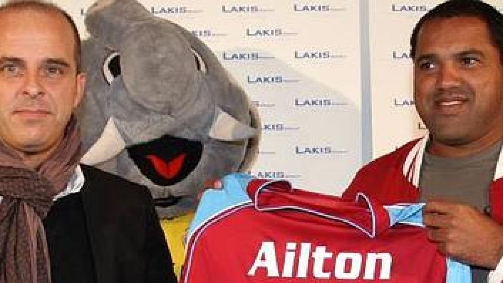 KFC-Boss Lakis: „Hier spielt keiner für Nüsse“