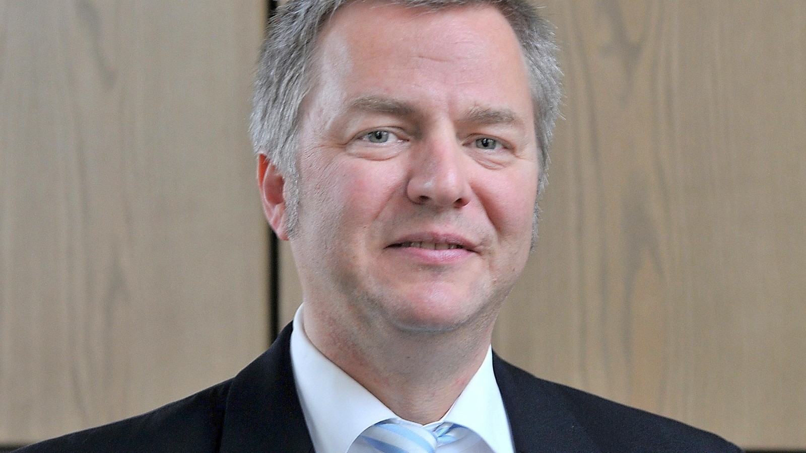 Frank Roeser zieht sich zurück