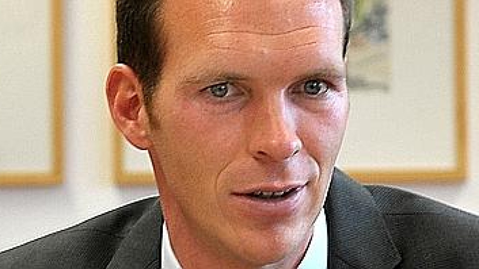 69,7 Prozent für Dr. Jan Heinisch