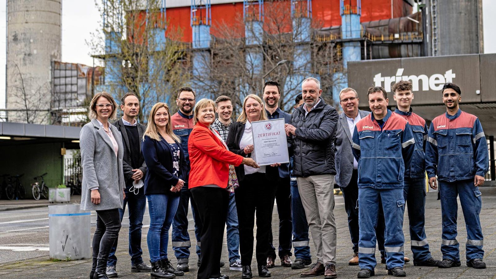 Firma Trimet aus Voerde freut sich über Auszeichnung