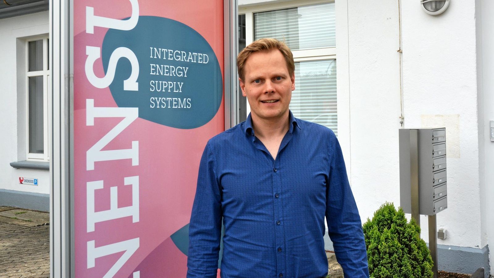 Goslarer Firma Inensus elektrifiziert Dörfer in Afrika