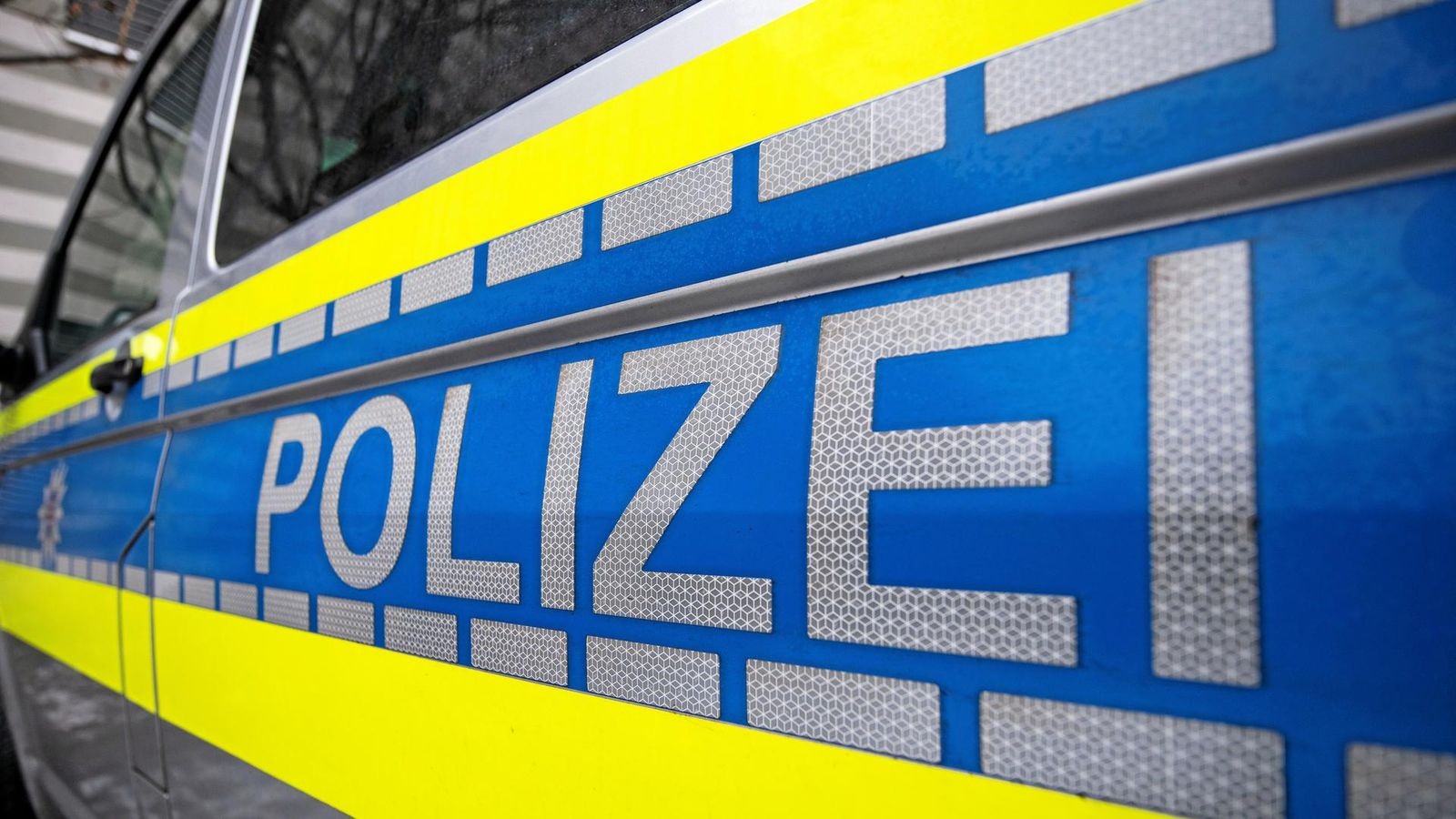 Polizei erwischt in Pößneck 31-Jährigen beim Malen von Nazisymbolen