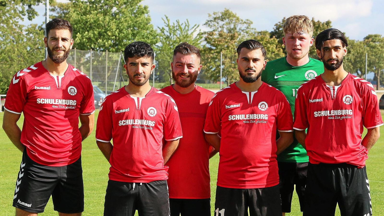 VfB Peine präsentiert Aladin Capli und acht weitere Neue