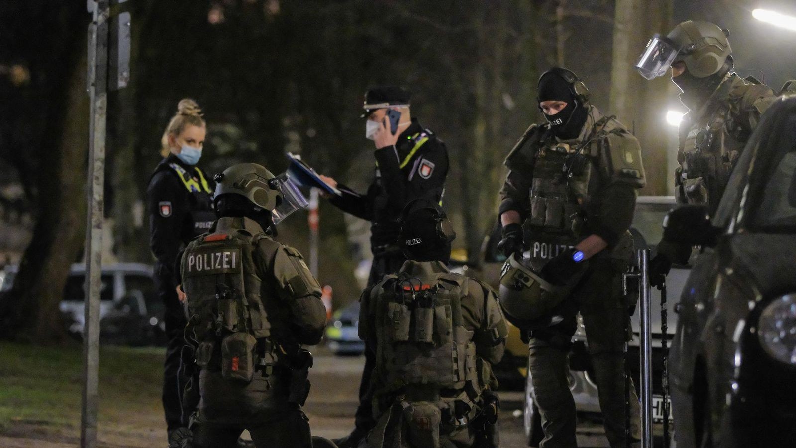 Bewaffneter bedroht Familie – SEK-Einsatz