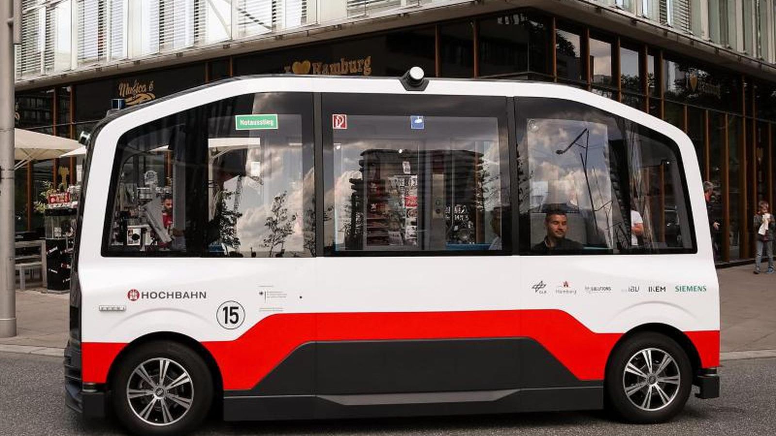 Autonom fahrender Bus "Heat" wieder in der Hafencity