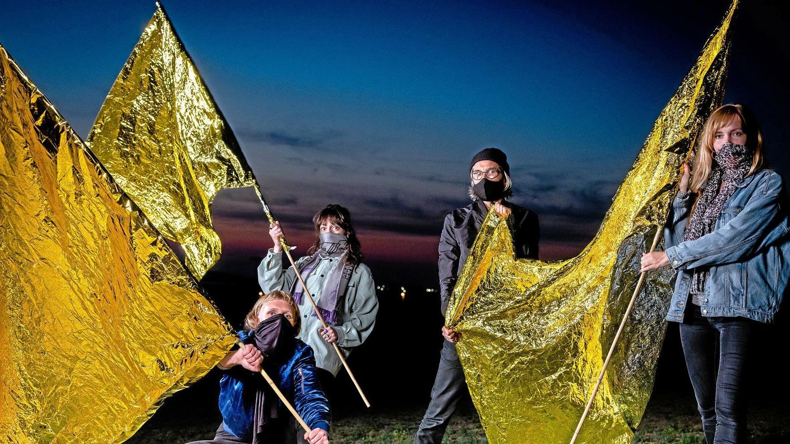 Weimar setzt mit „Gold statt Braun“ Zeichen